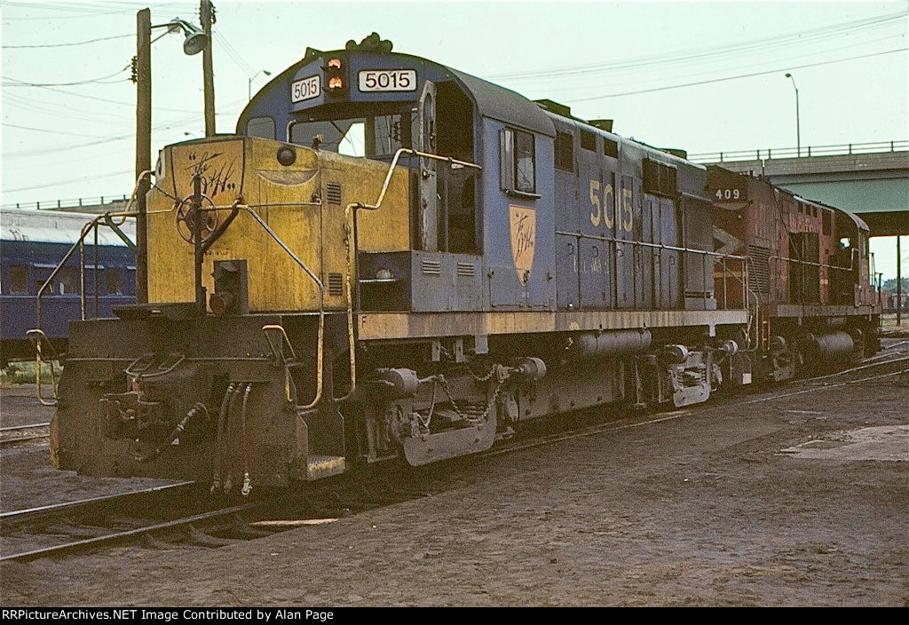 D&H RS36 5015 and C420 409